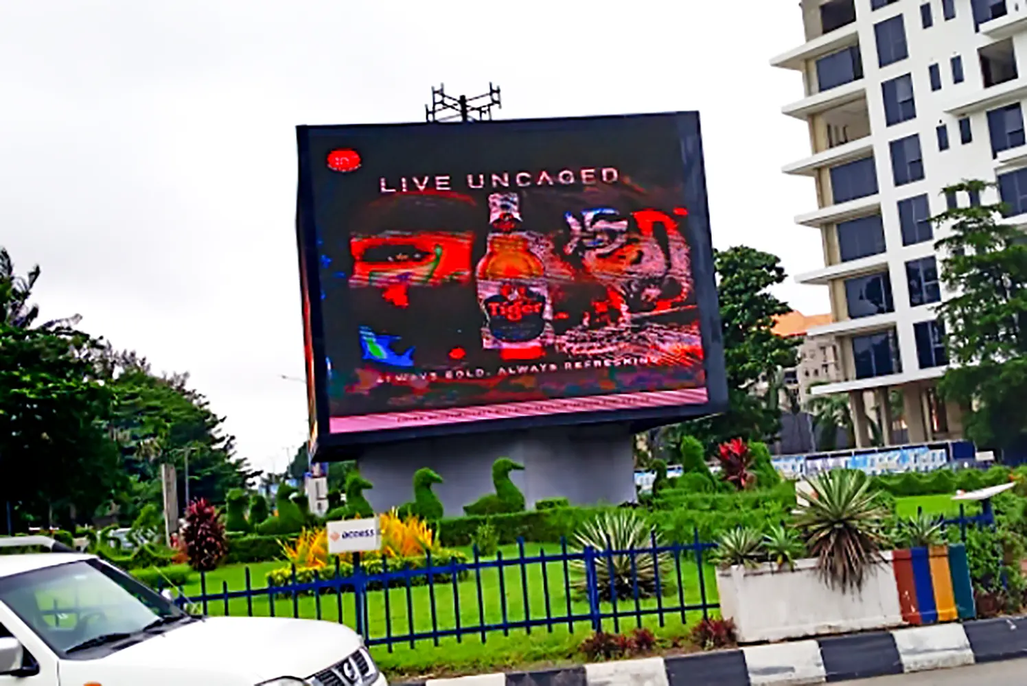 LED - Alexander Roundabout Cube Led (4 Sides) Lagos, Lagos | Billboard ...