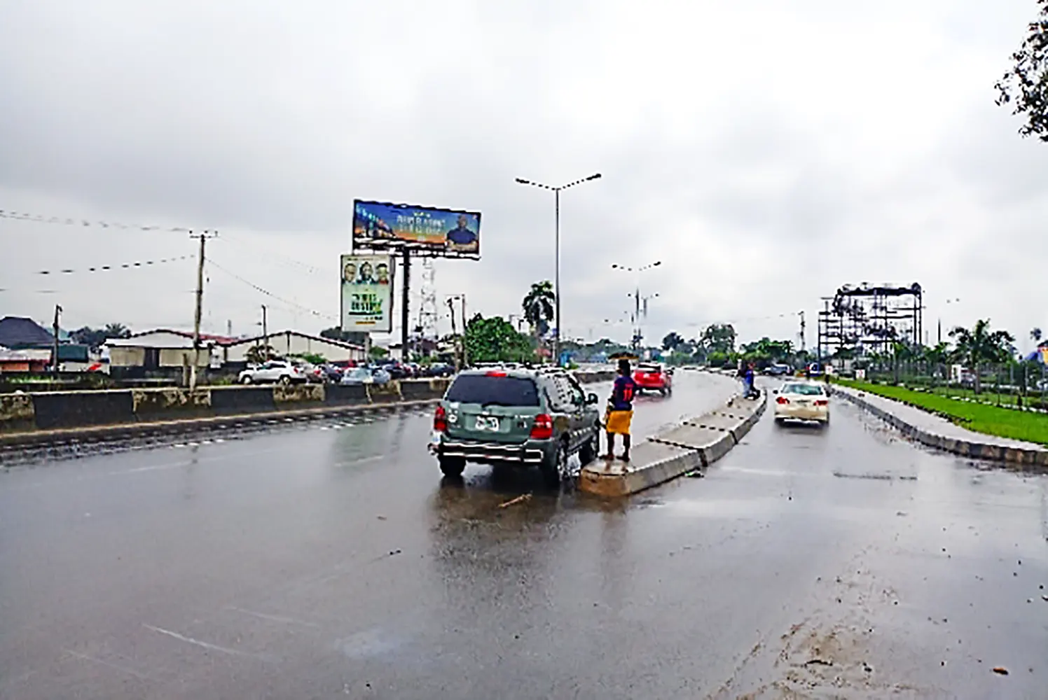 Unipole - Portharcourt Aba Road By Pleasure Park Port harcourt, Rivers ...